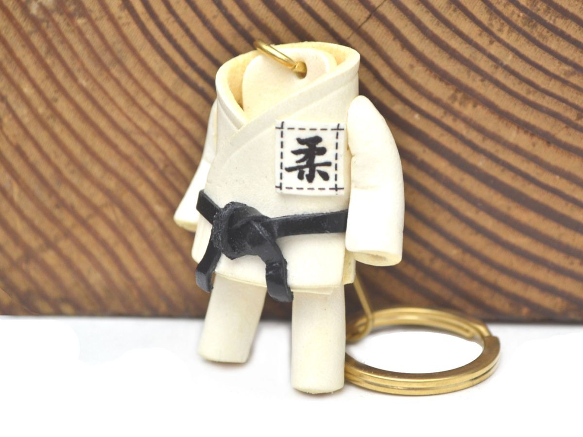 Judo Gi Uniform Leather Keychain(L)